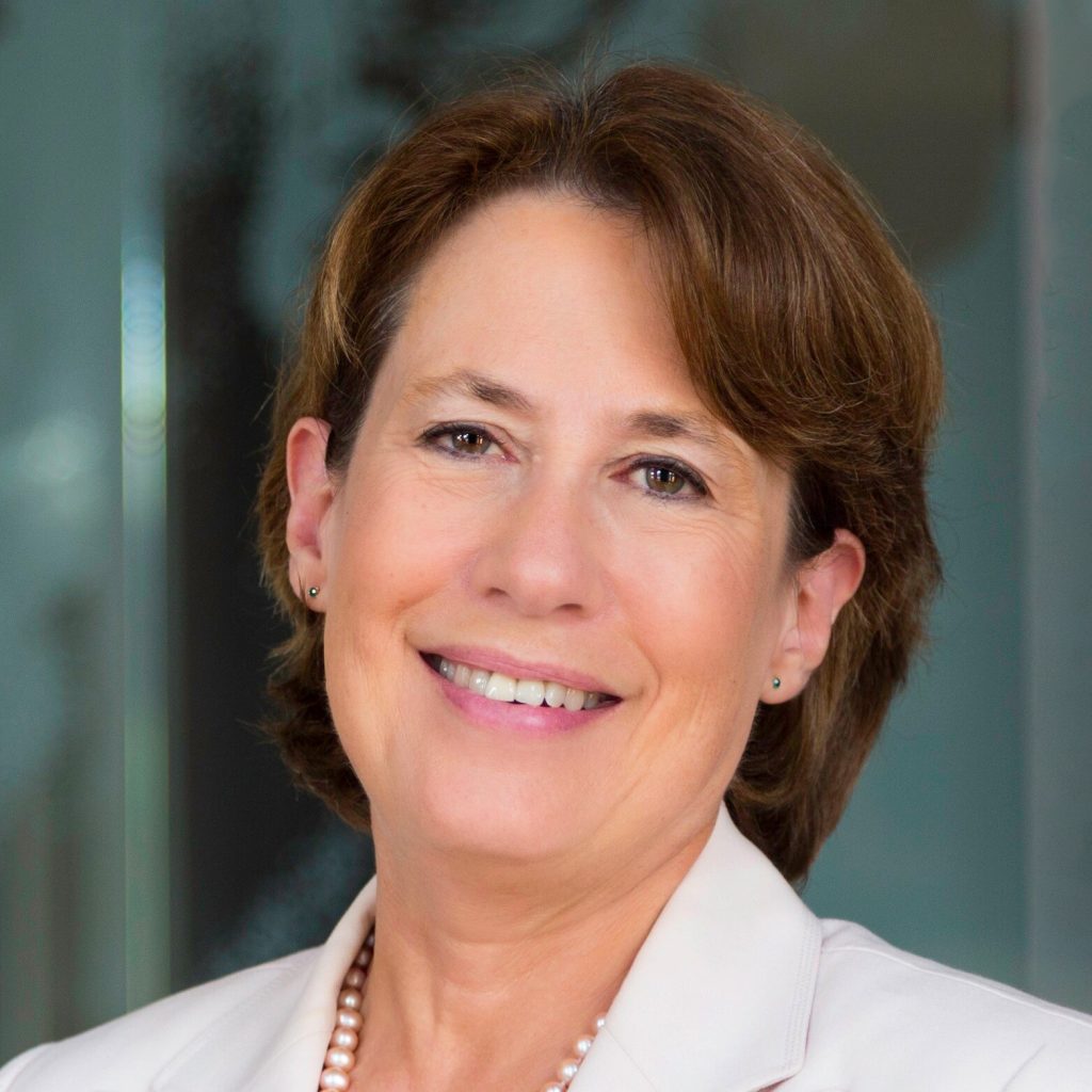 Sheila Bair - Economy & Finance Keynote Speaker - WWSG