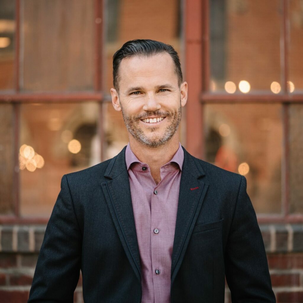 Peter Sheahan - Innovation Keynote Speaker - WWSG