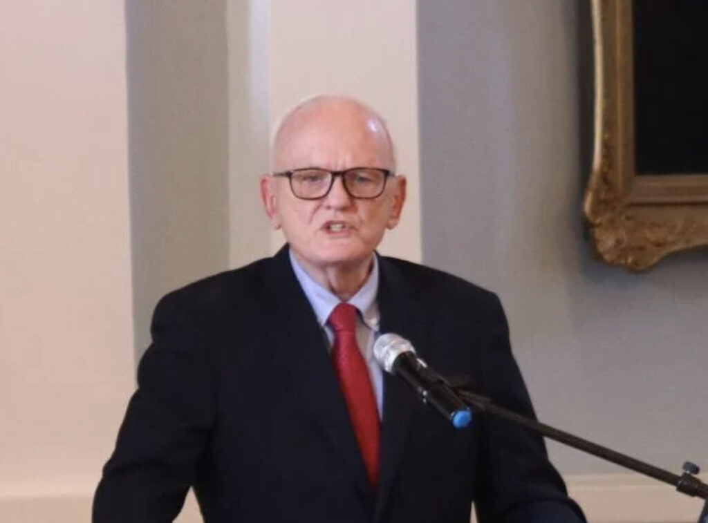 Former CIA spy James Olson shares stories at Cumberland luncheon ...